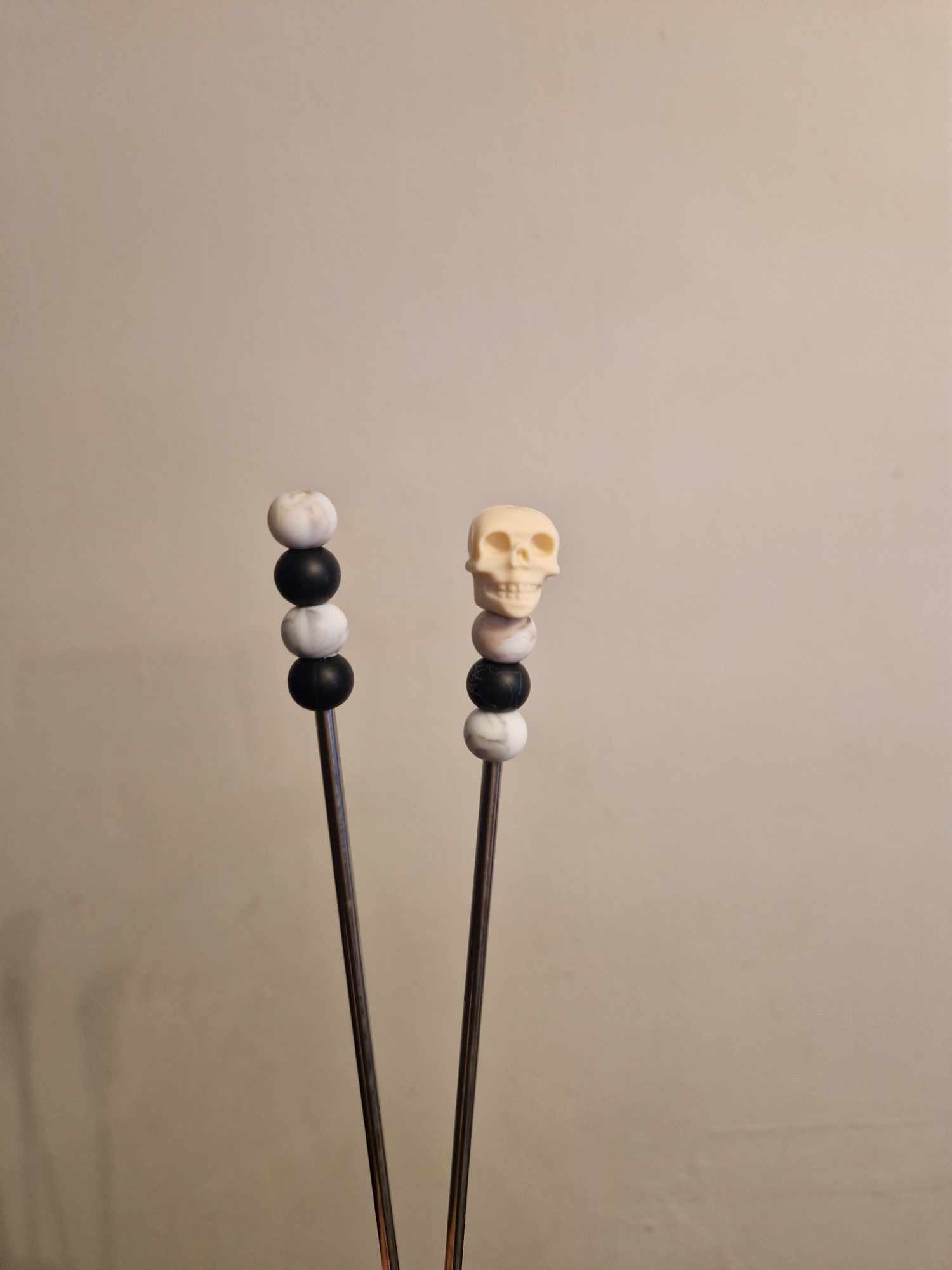 Skull ami sticks – LHACreations